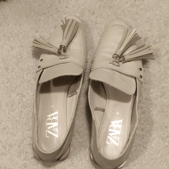 Zara | Shoes | Zara Soft Leather Tassel Loafer Flats 387 | Poshmark